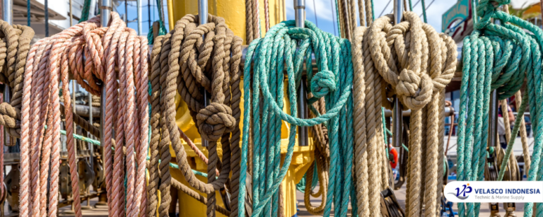 Fungsi dan Jenis Tali Tambat Kapal Untuk Mooring System - Distributor ...