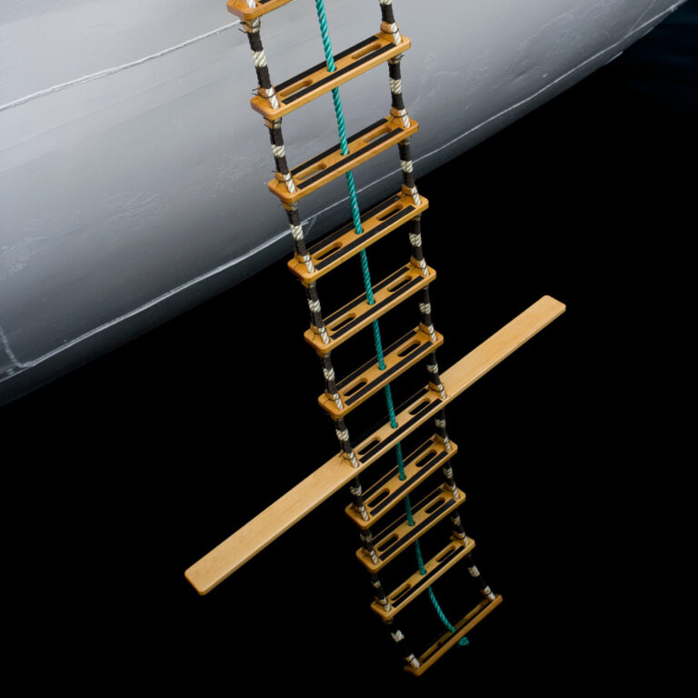 Jenis Tangga Kapal - Distributor Alat Kapal