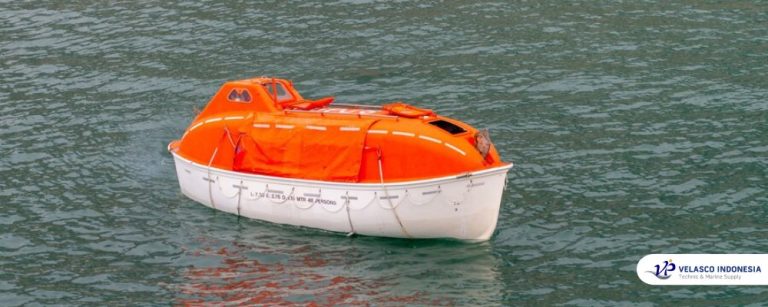 Jenis Lifeboat dan Fungsinya di Kapal - Distributor Alat Kapal